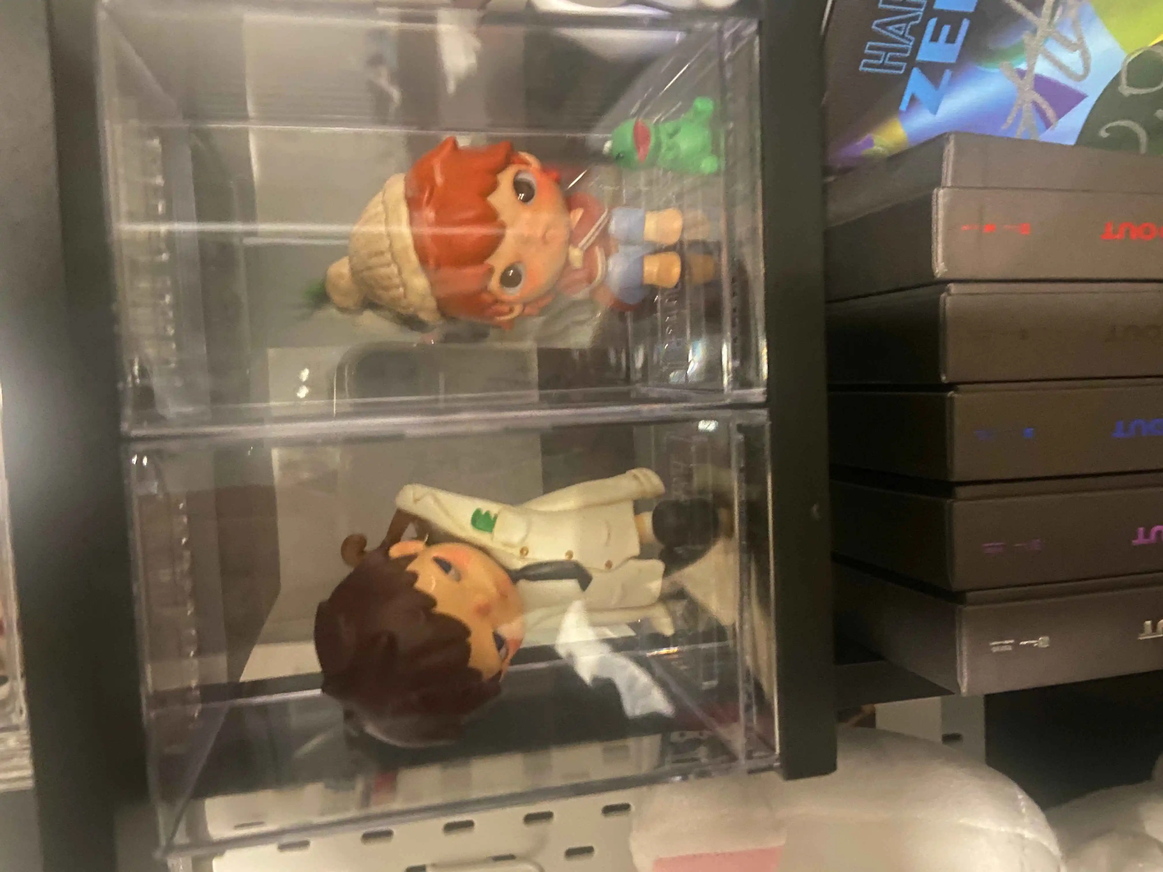 POP DISPLAY BOX (Transparent) | Display Containers - POP MART (United ...