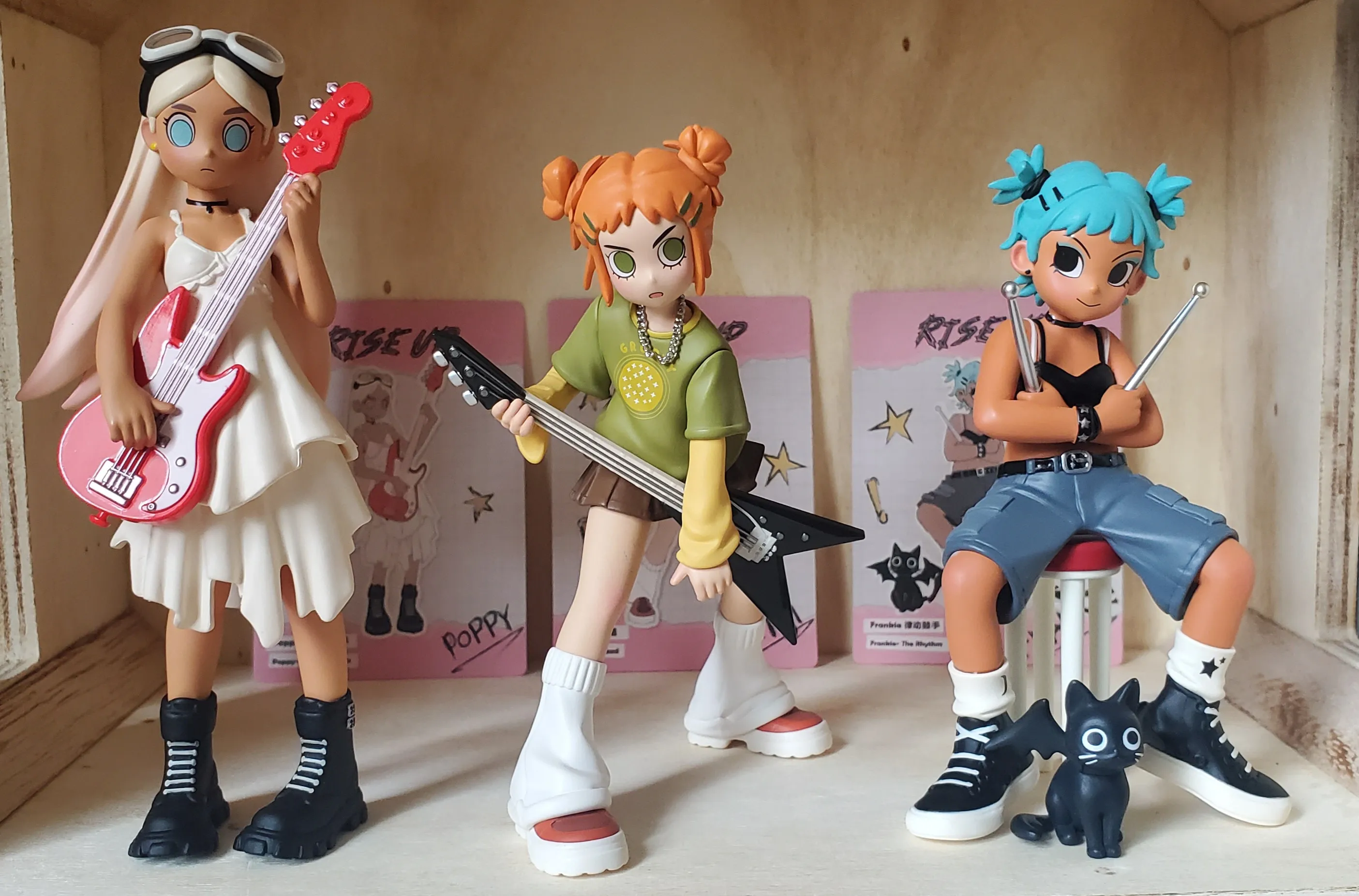 Peach Riot Rise Up Series Figures | Blind Box - POP MART (Canada)