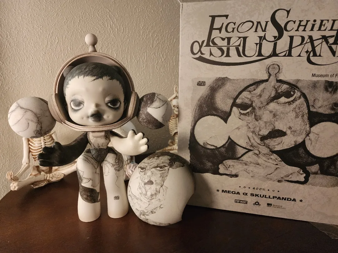 MEGA α SKULLPANDA 400% Egon Schiele | MEGA - POP MART (United States)
