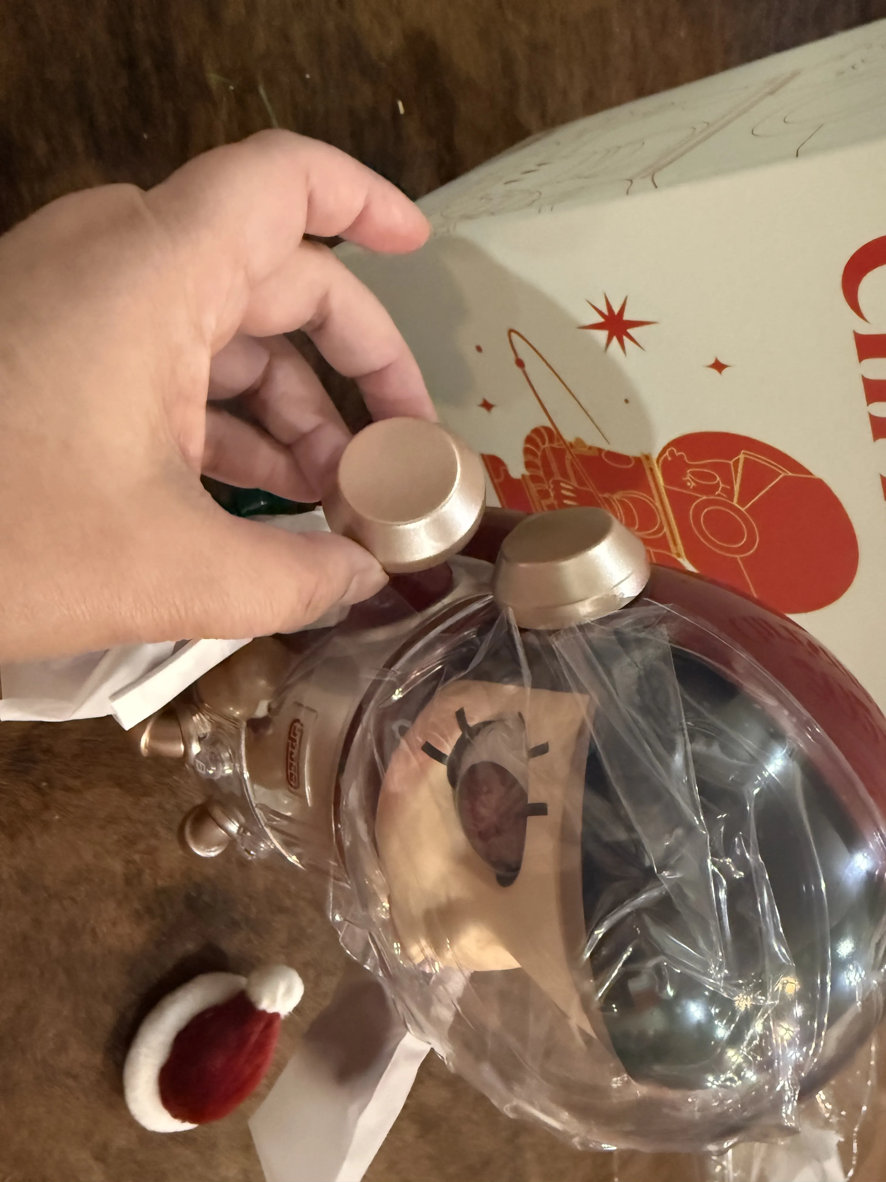 MEGA SPACE MOLLY 400% Christmas2024 - POP MART (Canada) MEGA SPACE MOLLY 400% Christmas2024 - POP MART (Canada)