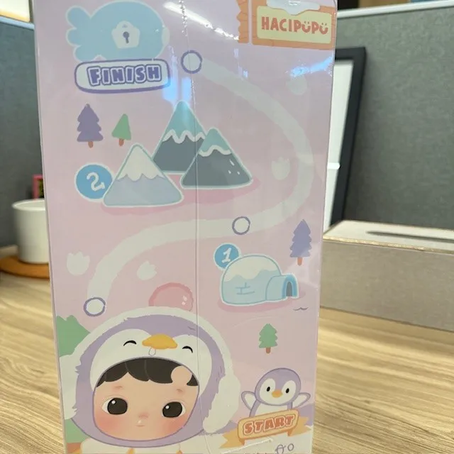 HACIPUPU Penguin 1/8 Action Figure - POP MART (United States)