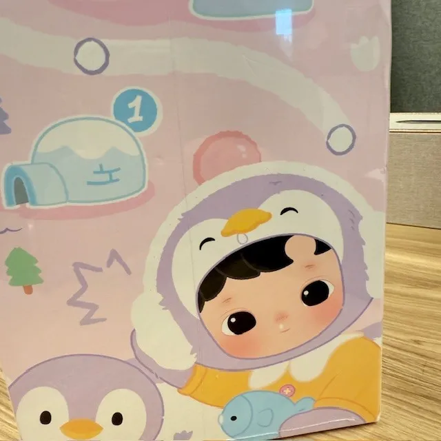 HACIPUPU Penguin 1/8 Action Figure - POP MART (United States)