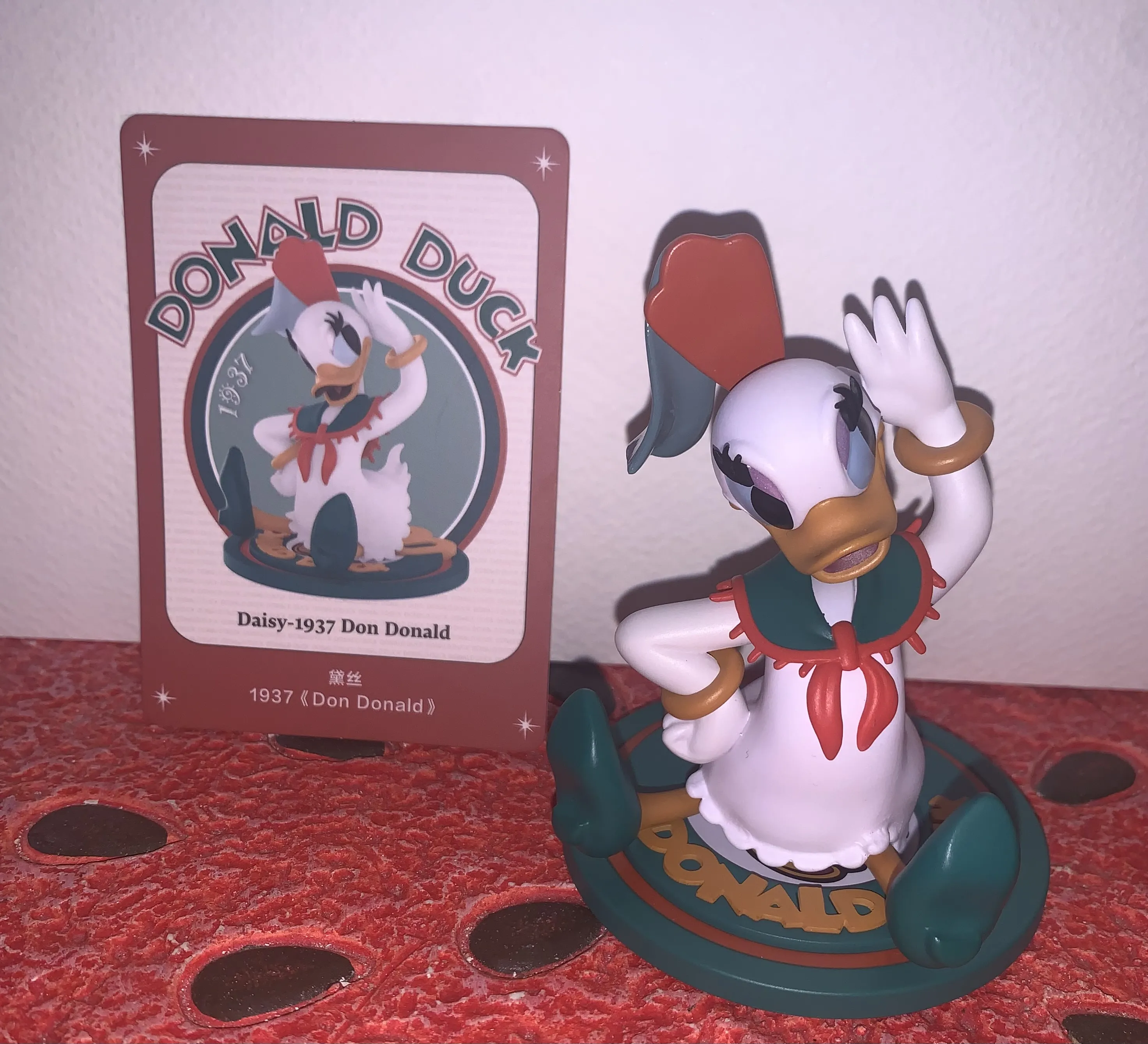 Disney Donald Duck 90th Anniversary Series Figures - POP MART (United ...