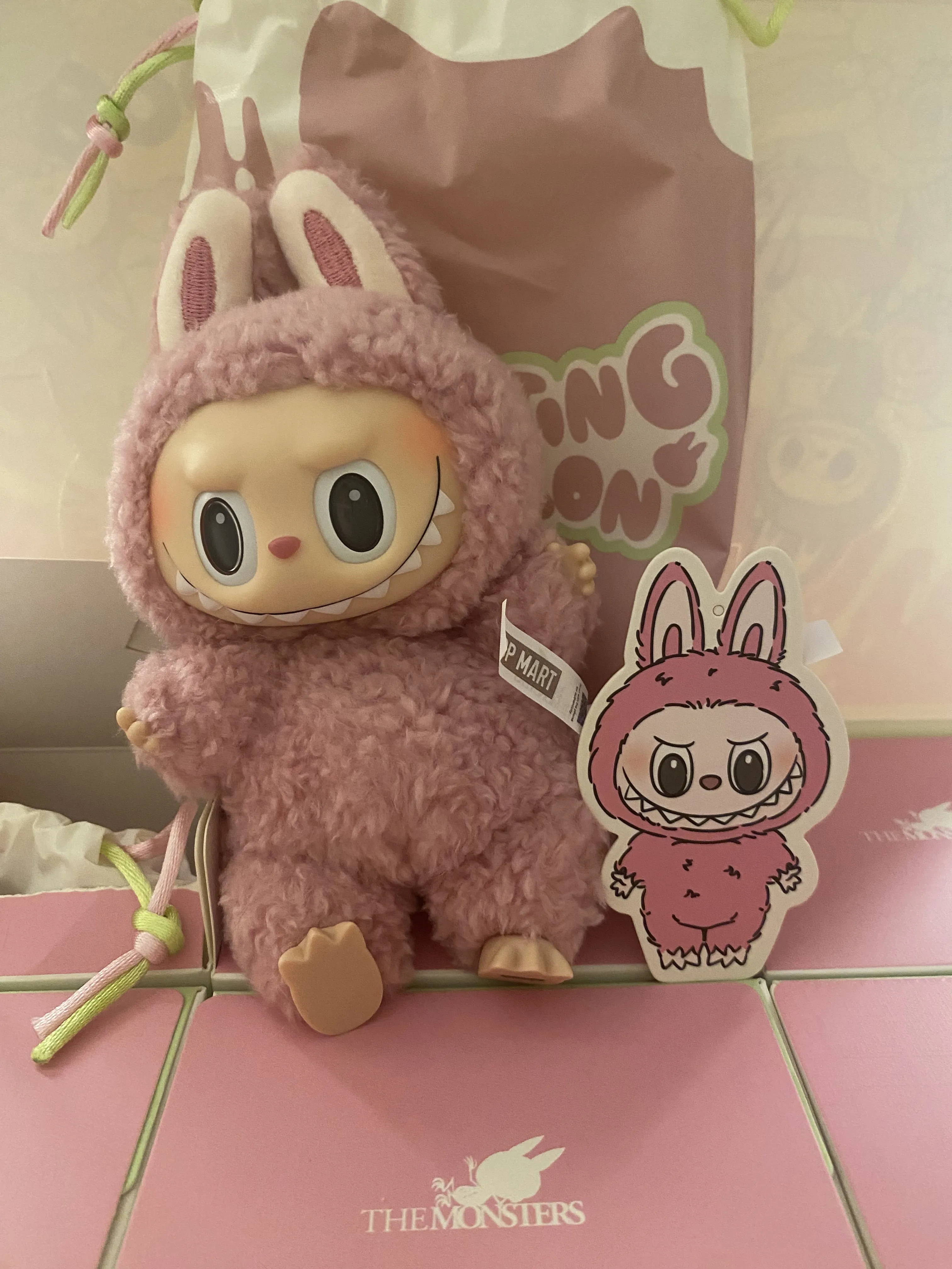 THE MONSTERS - Tasty Macarons Vinyl Face Blind Box | Blind Box - POP ...