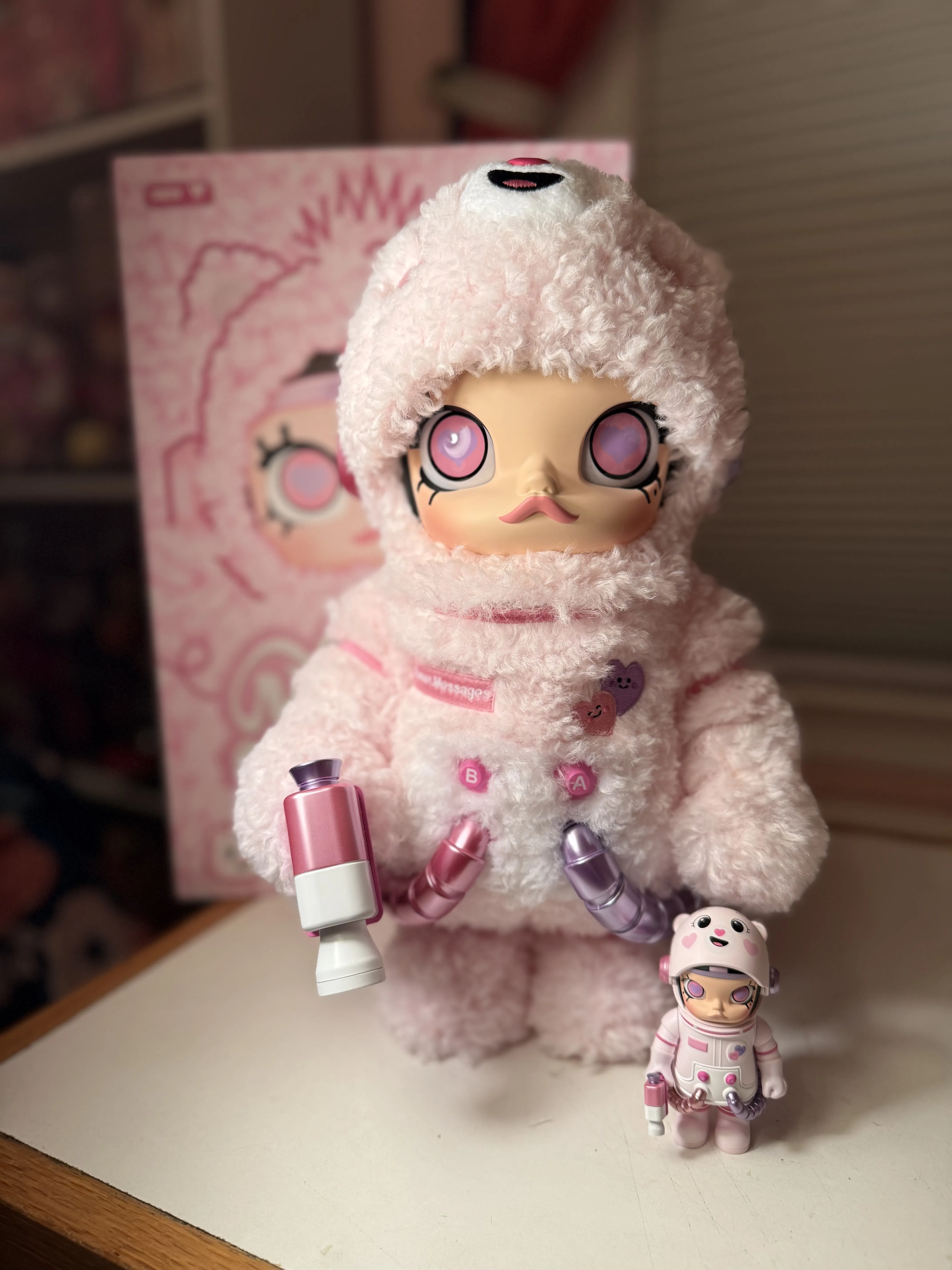 MEGA SPACE MOLLY 400%+100% Sweet Messages Bear - POP MART (United States)
